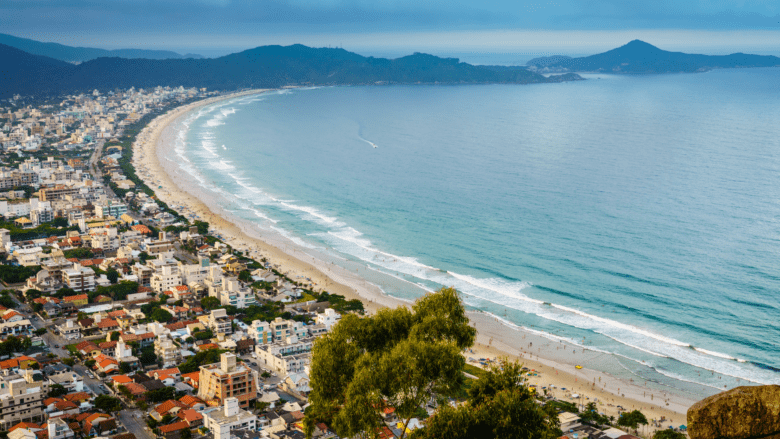 Praia do Mariscal: tudo sobre uma das melhores praias de Bombinhas ...