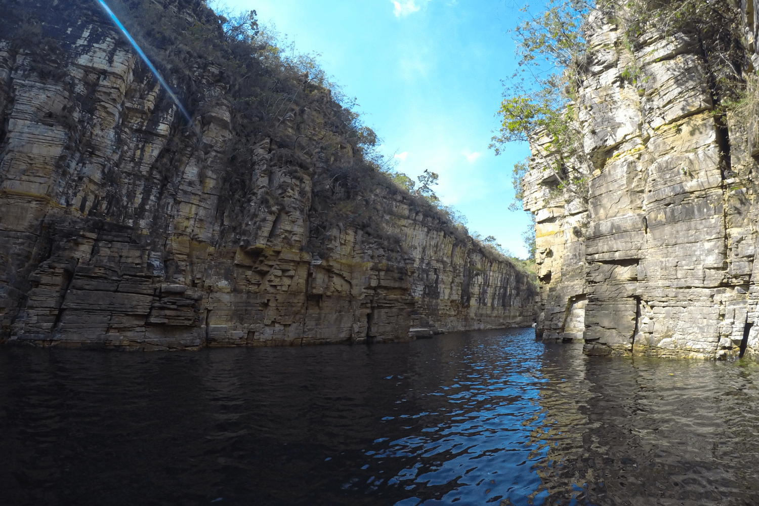 Conheça Escarpas do Lago - Capitólio - Imperio das Milhas